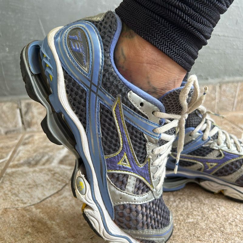 Mizuno creation 13 store