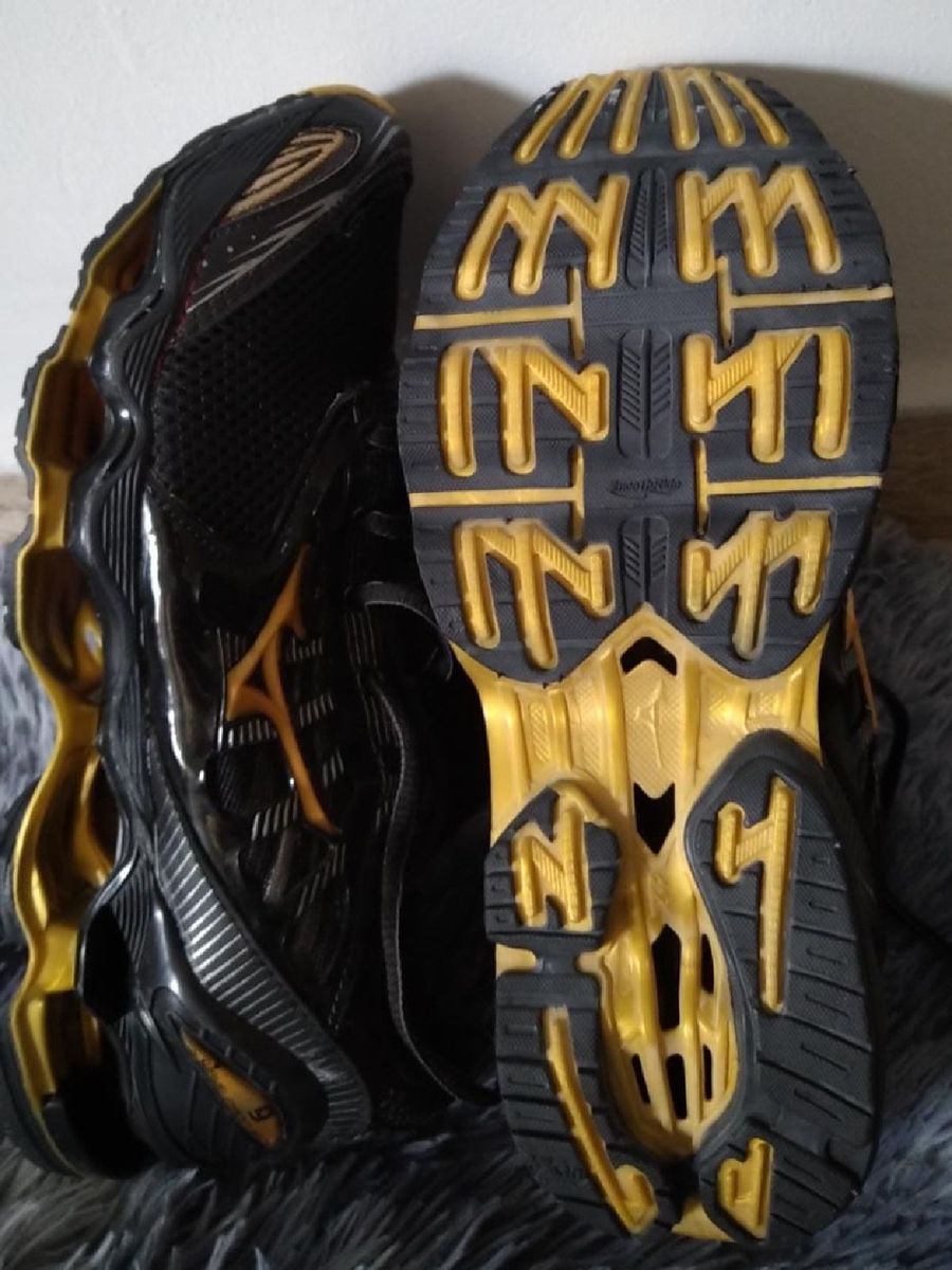 Tenis Mizuno Pro 9 Preto Dourado | Tênis Feminino Mizuno Usado 78306872 ...