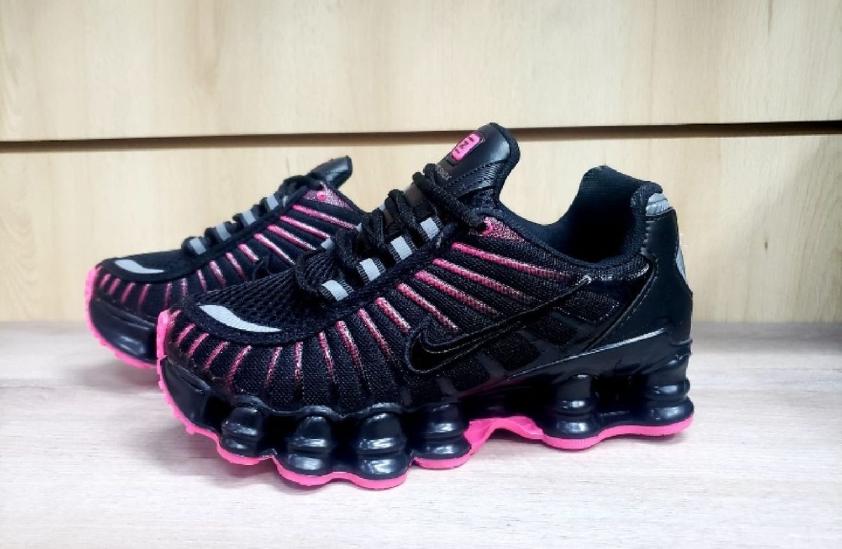 Tênis Nike 12 Molas | Tênis Feminino Nike Usado 76131412 | enjoei