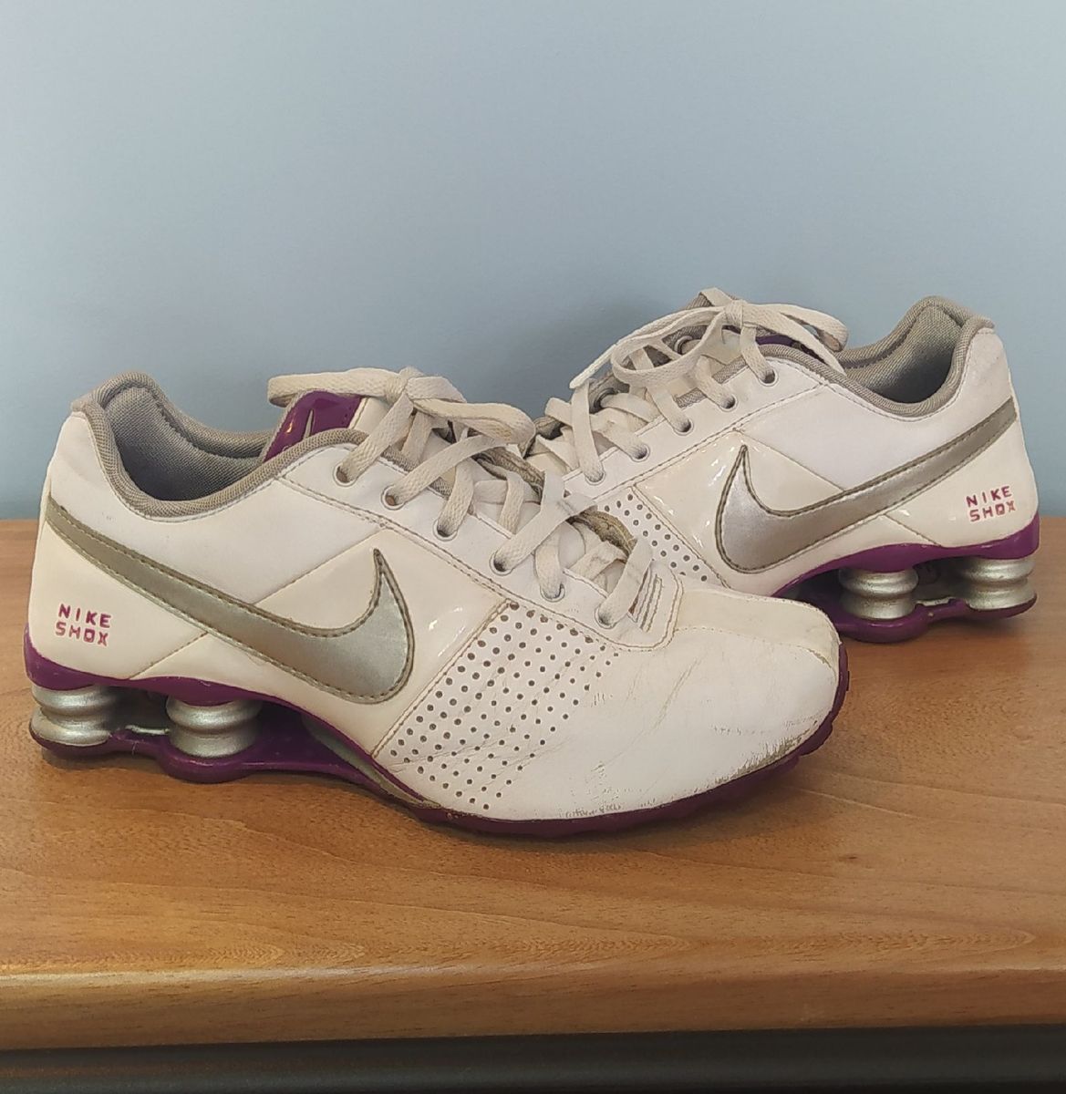 Tênis Nike 4 Molas Branco com Lilás | Tênis Feminino Nike Usado ...