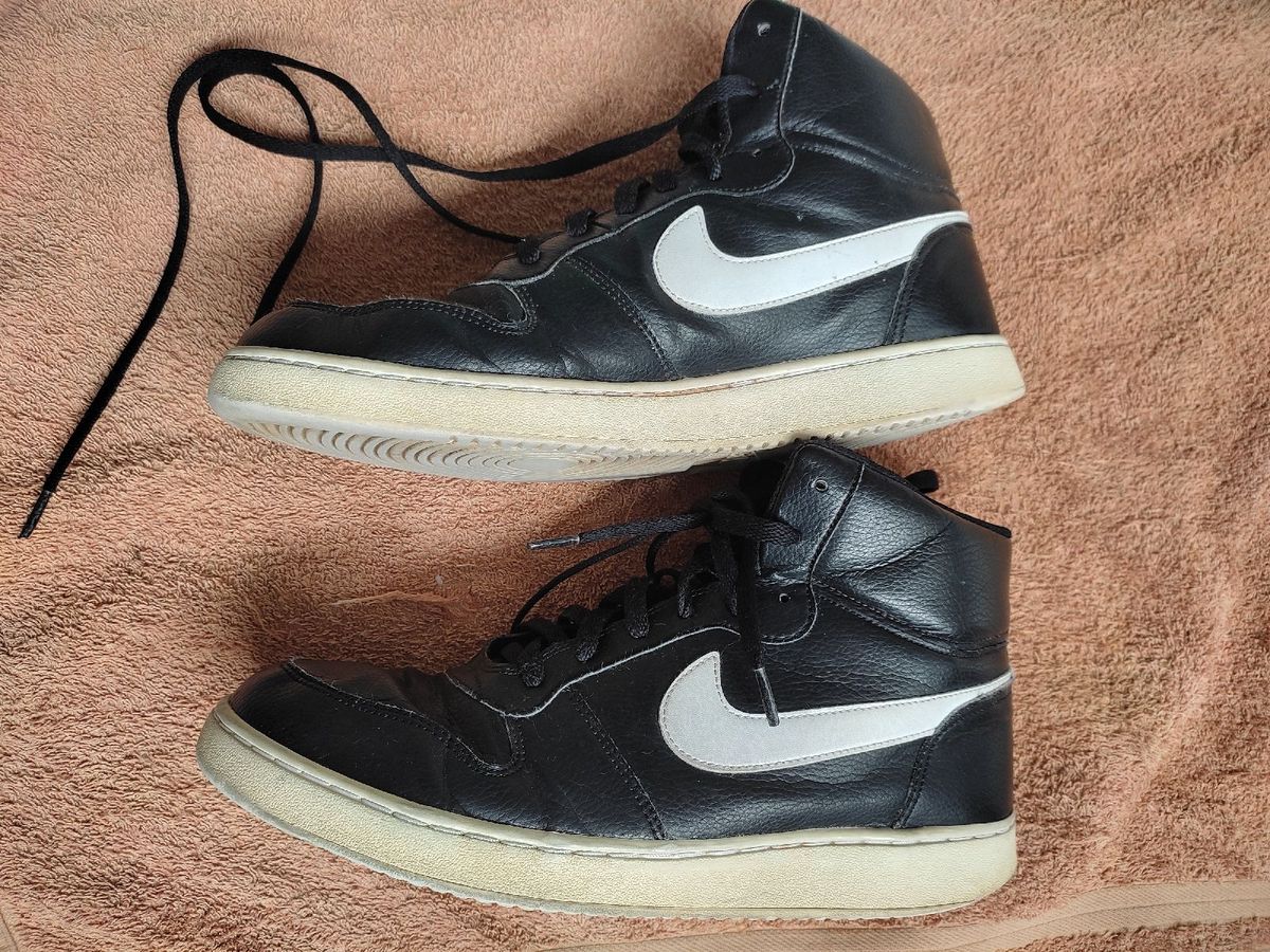 Tênis Nike Cano Médio Preto | Tênis Feminino Nike Usado 82917255 | enjoei