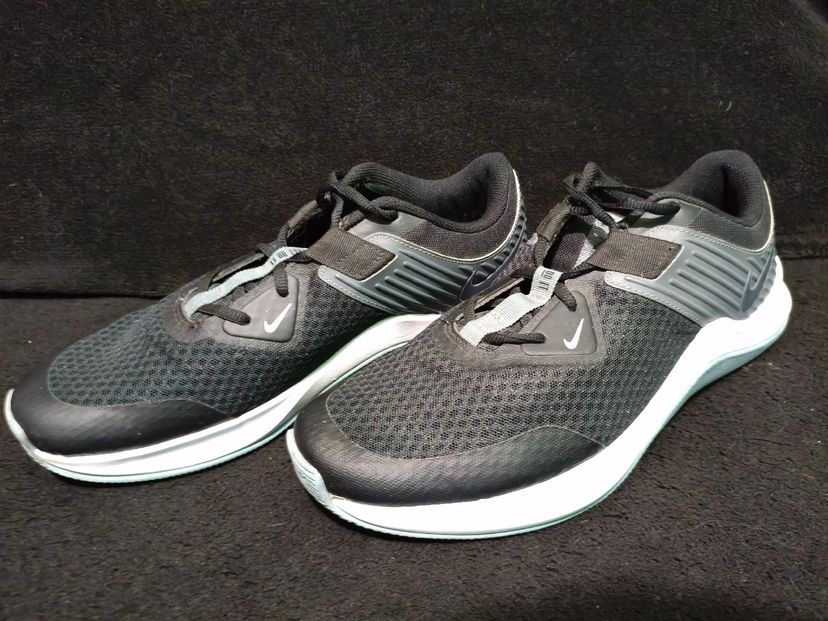 Tênis Nike Revolution 42 | Tênis Masculino Nike Usado 121329196 | enjoei