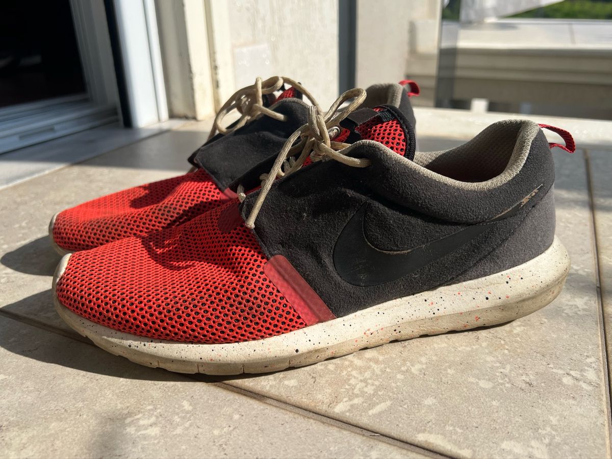 Tênis Nike Roche Run Vermelho e Preto | Tênis Masculino Nike Usado ...