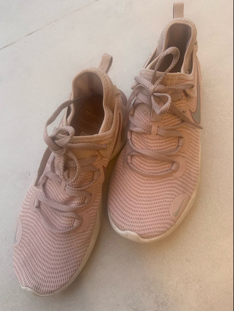 Tênis Nike Running 35 | Tênis Feminino Nike Usado 82434845 | enjoei