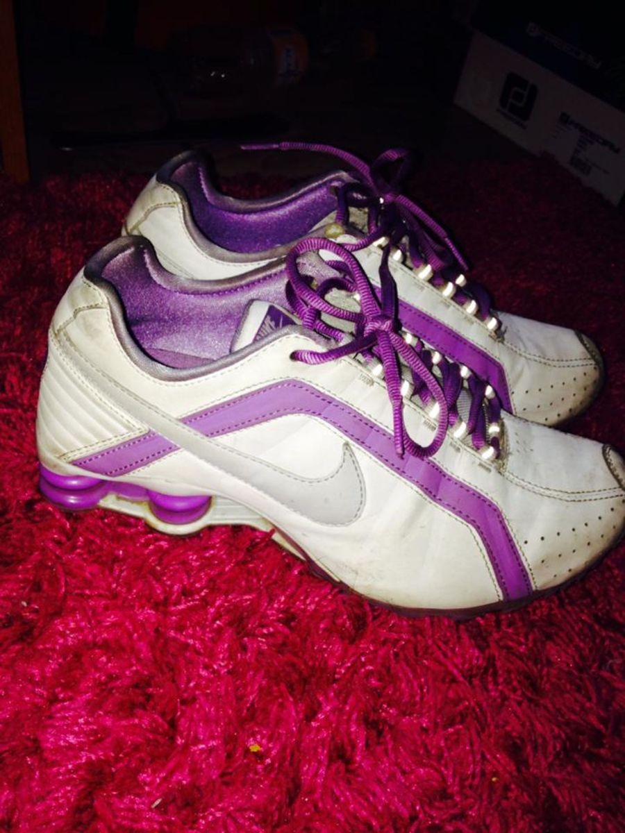 Tenis Nike Shox Junior Feminino Roxo e Branco | Tênis Feminino Nike ...