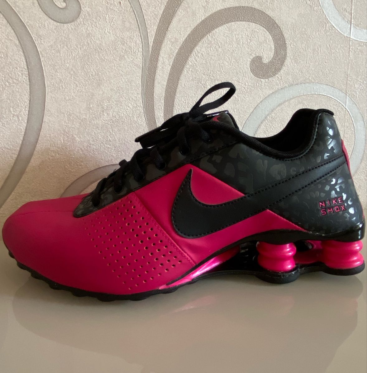 Tênis Nike Shox Rosa/preto 36 | Tênis Feminino Nike Usado 76161575 | enjoei