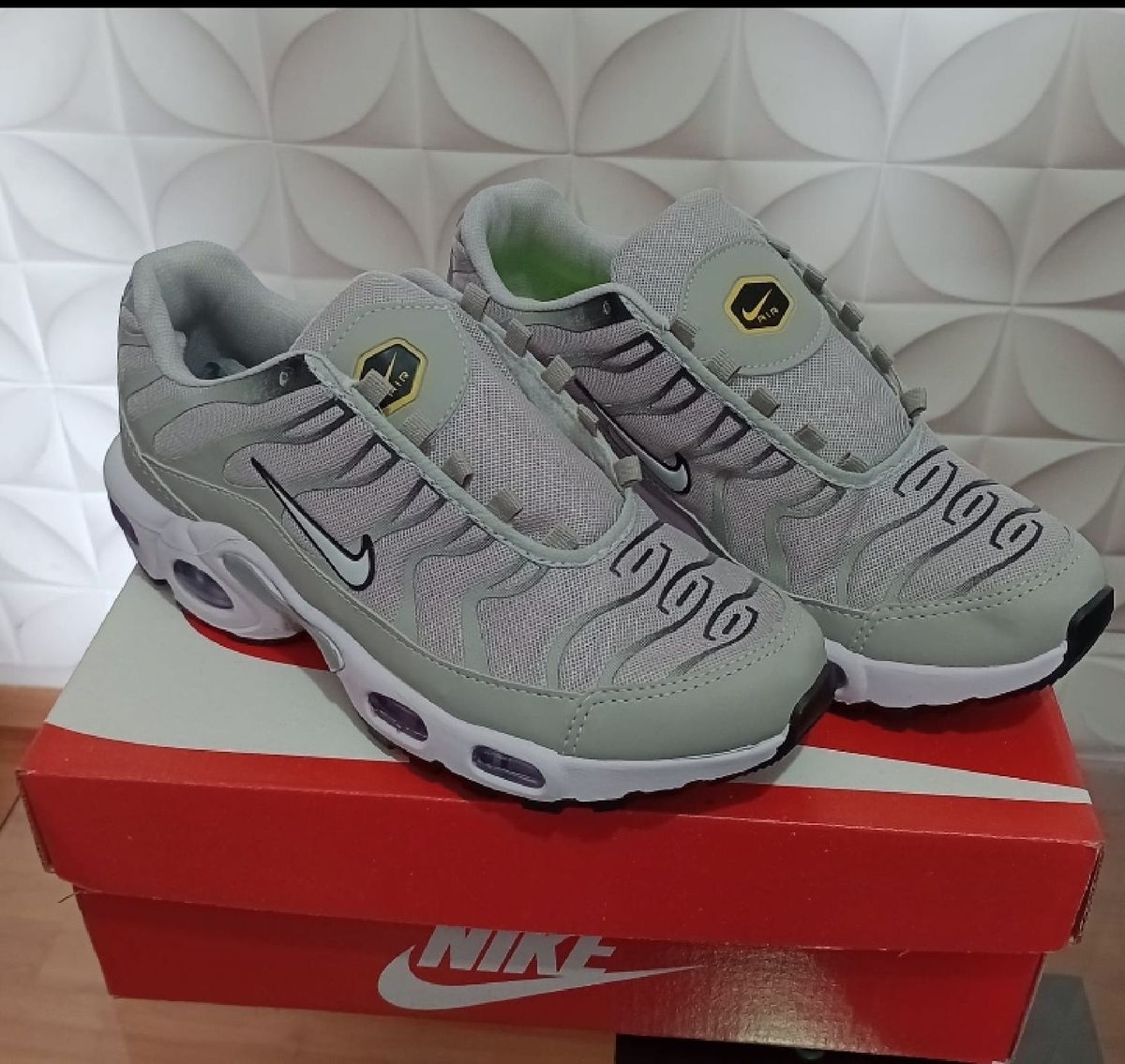 Tênis Nike Tn Cinza | Tênis Masculino Nike Usado 78394413 | enjoei