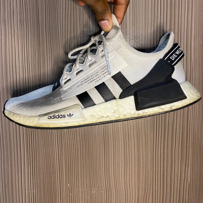 Tênis Nmd R1 Adidas | Tênis Masculino Adidas Usado 86120839 | enjoei