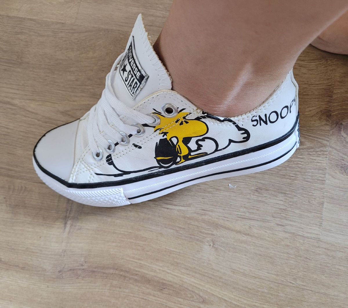 Tênis Snoopy N. 34 | Tênis Feminino Usado 74805790 | enjoei