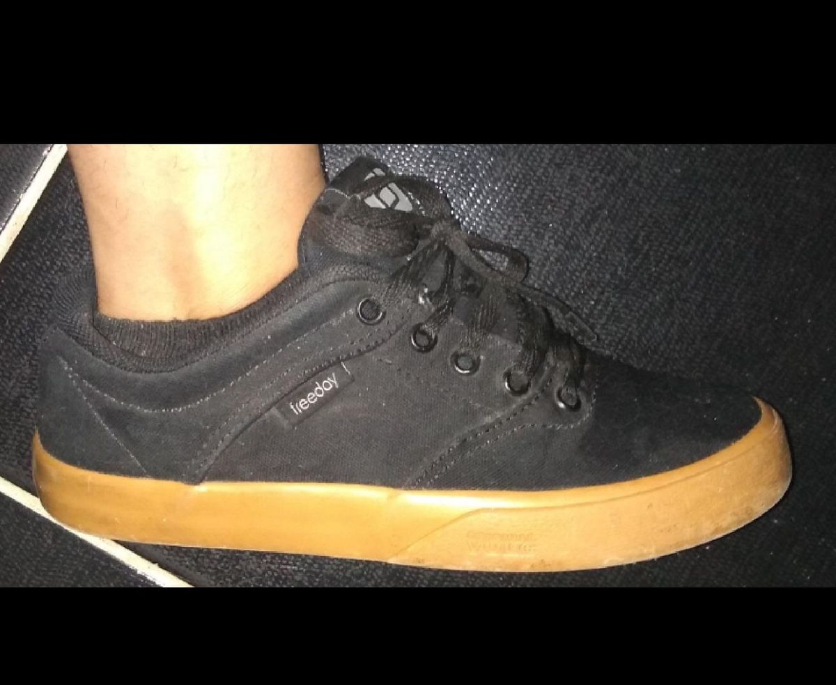 Tênis, Tênis Snickers | Tênis Feminino Fredday Usado 43217125 | enjoei