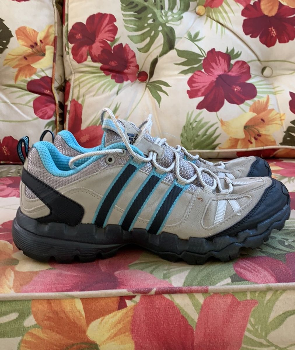 Tênis Tracking Adidas | Tênis Feminino Adidas Usado 43034639 | enjoei