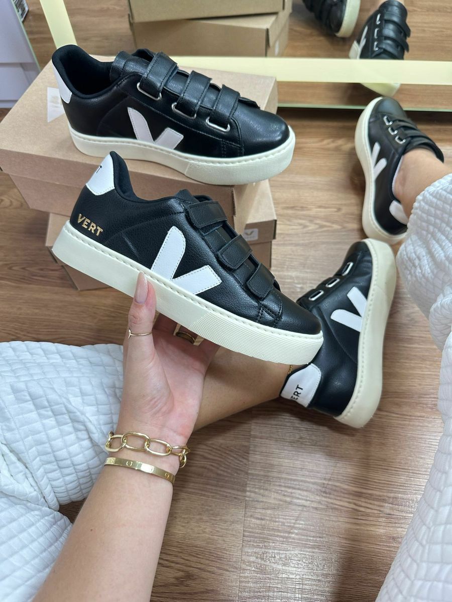 Tênis Vert Velcro Preto com Branco 38 | Tênis Feminino Vert Nunca Usado ...