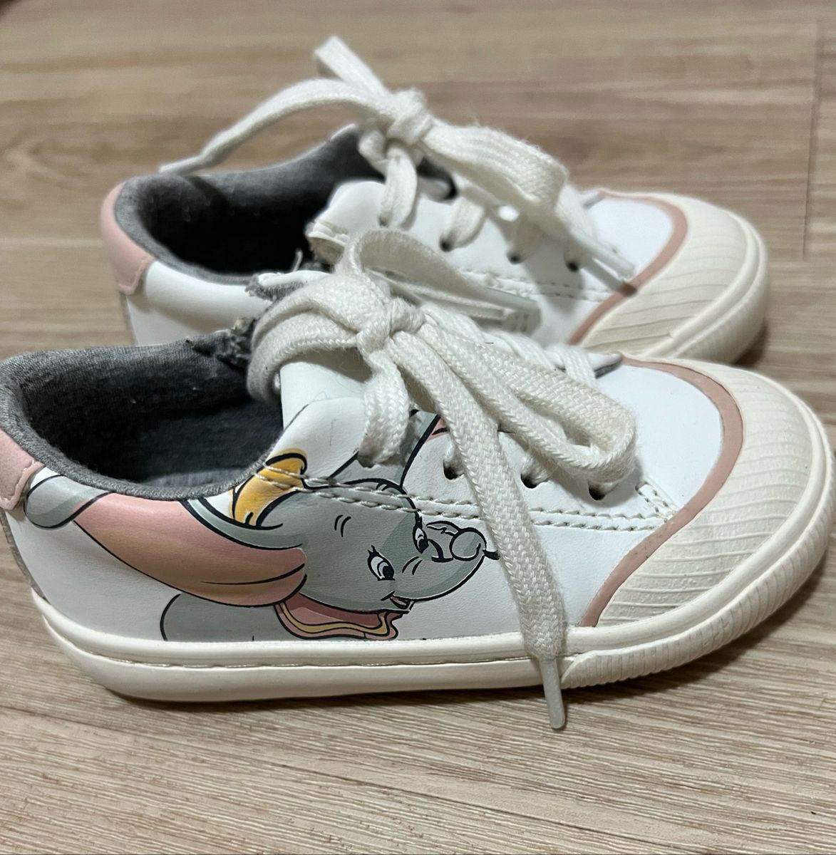 Tênis Zara Dumbo Bebê | Calçado Infantil para Bebê Zara Usado 72220301 ...