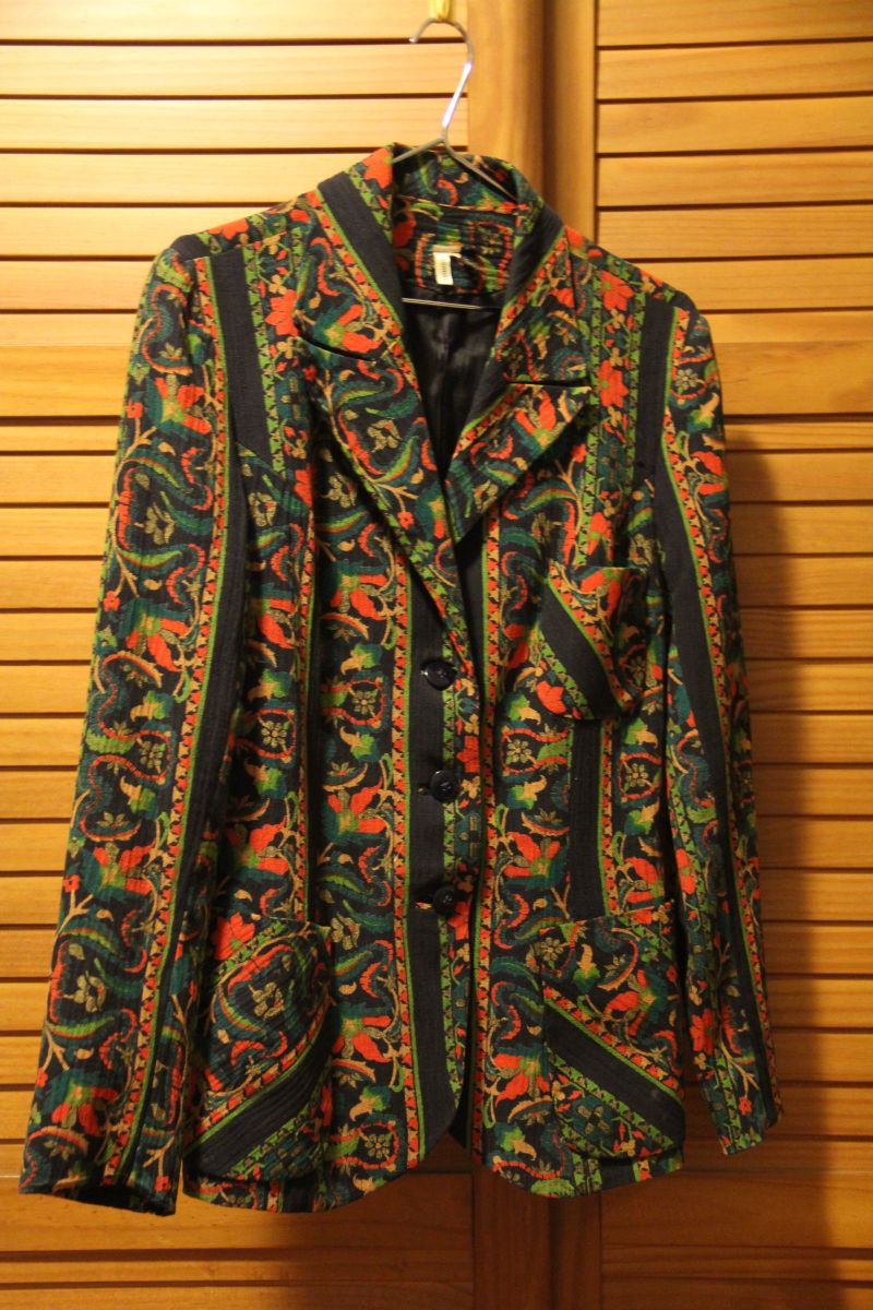 Terno Vintage/retro Cheio de Personalidade | Terno Feminino Usado ...