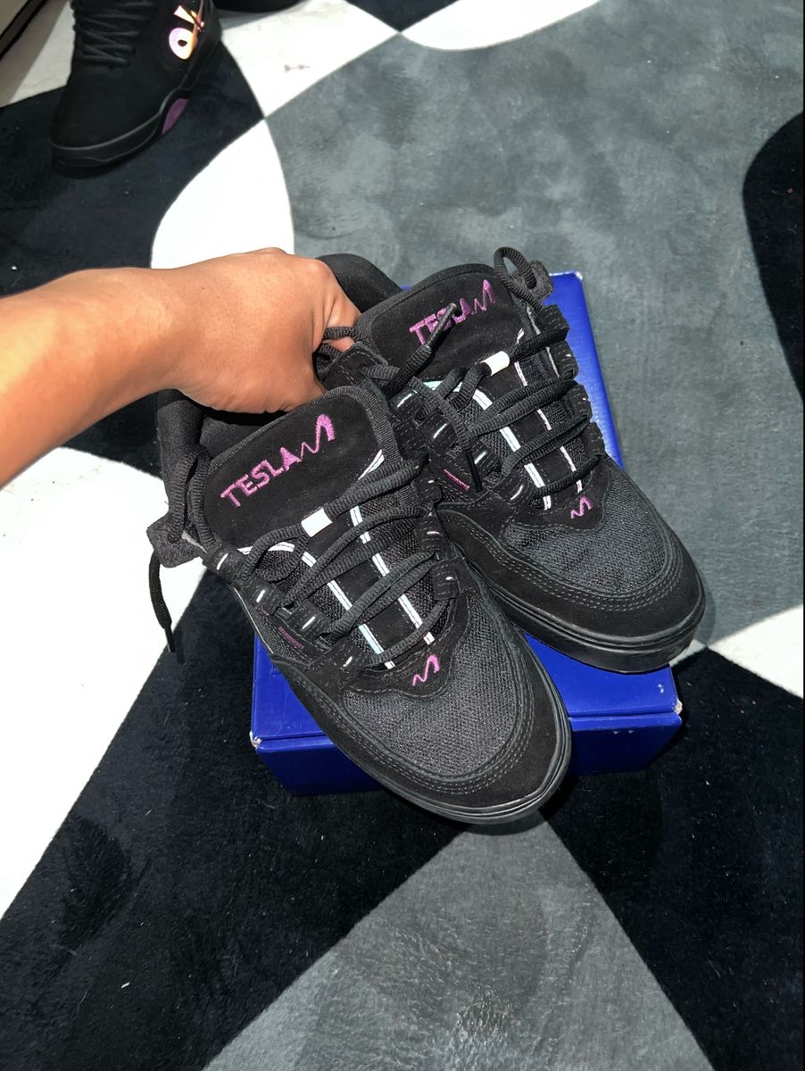 Tesla Coil Roxo Muito Zero Usei 3 Vezes | Sapato Masculino Tesla Usado ...