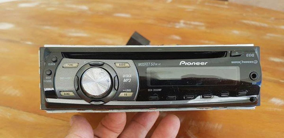 Toca Cd Player Pioneer Automotivo Deh 2050 Mp Radio Aux | Item Info ...