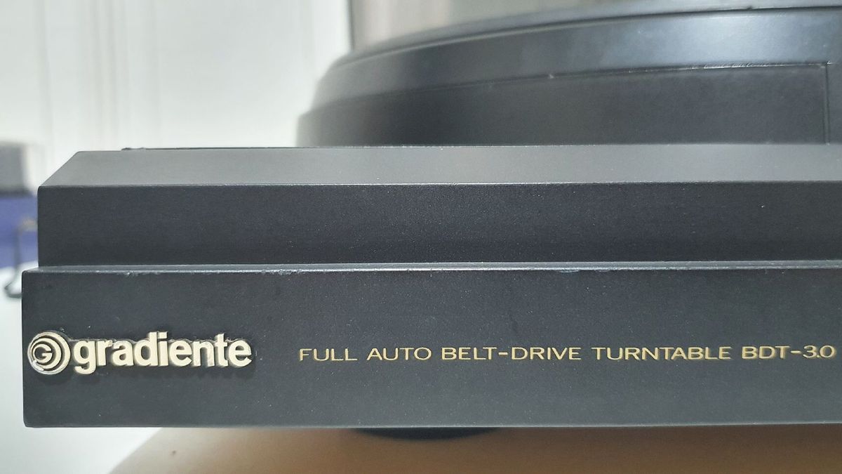 Toca-discos Gradiente Bdt-3.0 | Produto Vintage e Retro Gradiente Usado ...