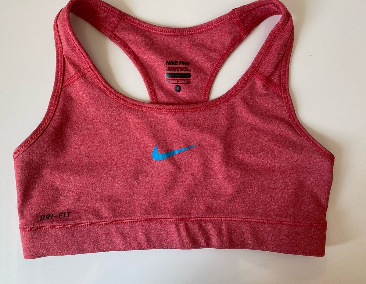 Top de Academia Nike | Moda Esportiva Feminina Nike Usado 78249261 | enjoei