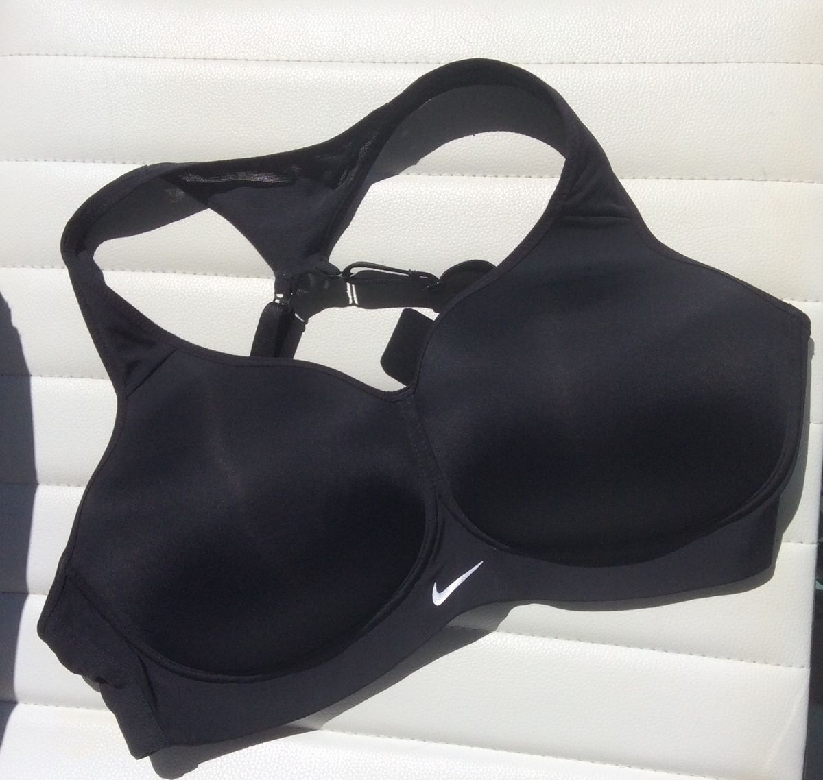 Top Nike Preto | Moda Esportiva Feminina Nike Usado 74206112 | enjoei