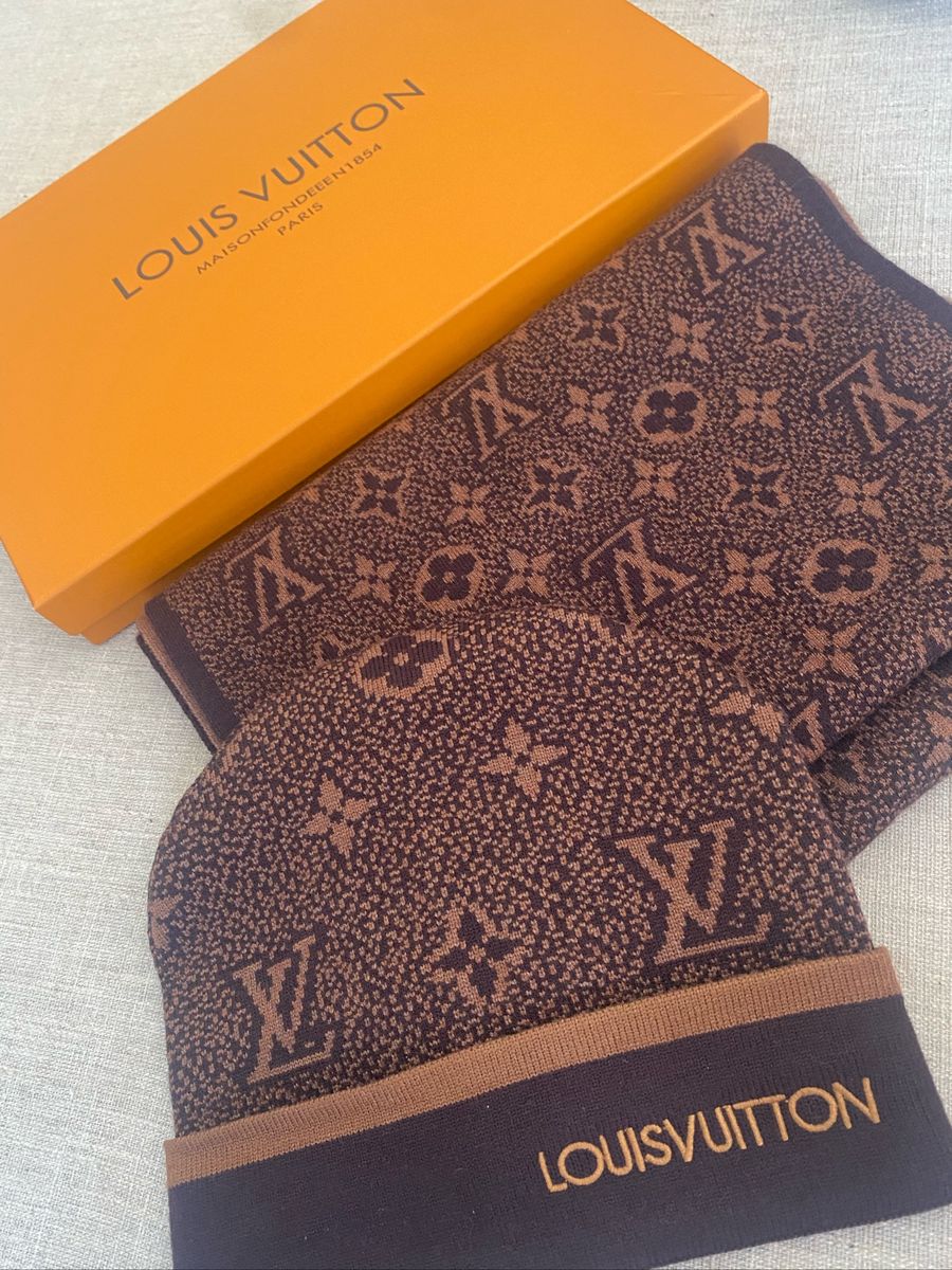 Touca e Manta Lv Luxo | Produto Feminino Lv Nunca Usado 70641527 | enjoei