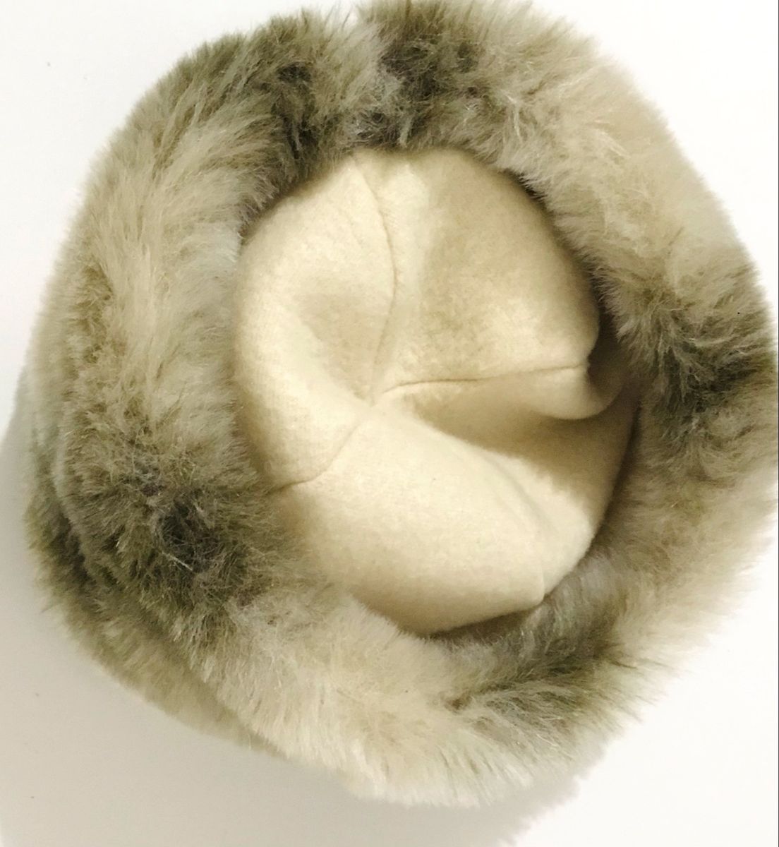 Touca Gorro Pelinhos Luack | Chapéu Feminino Luack Usado 80749988 | enjoei