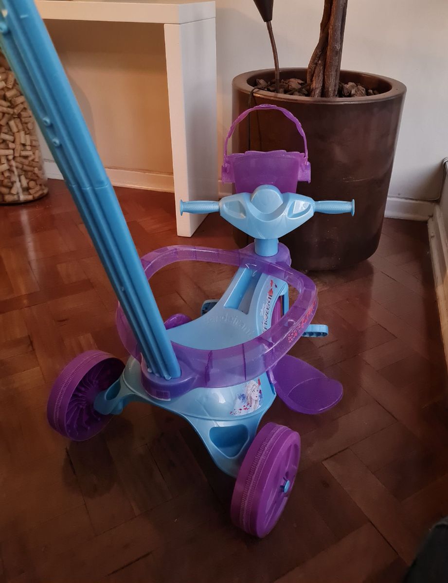Triciclo/motoca Frozen | Brinquedo Bandeirante Usado 76375310 | enjoei