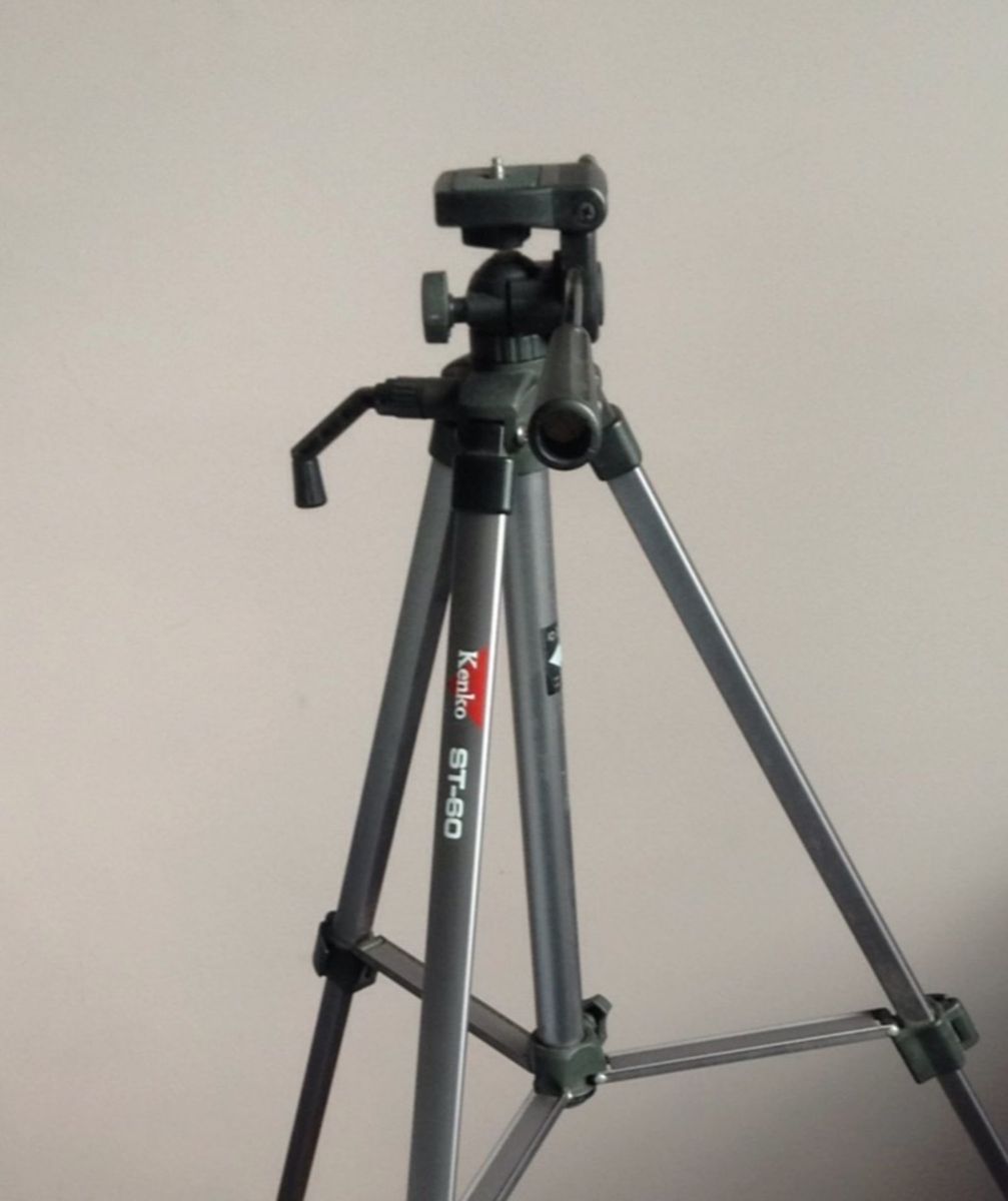 Tripé Kenko St-60 | Lente e Acessório de Fotografia Kenko Usado 19699197 | enjoei