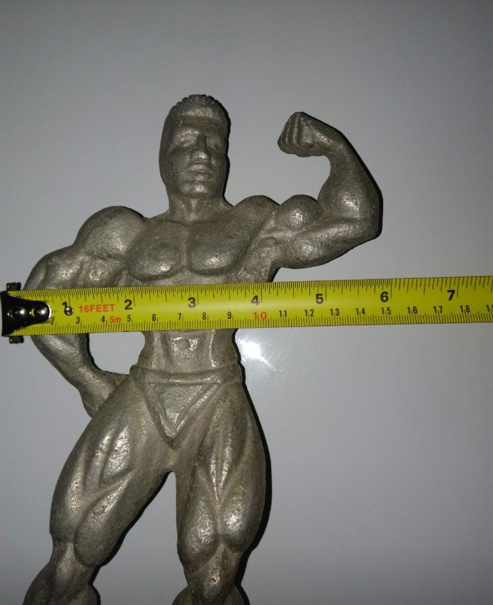 Troféu Antigo | Item de Decoração Usado 69549786 | enjoei