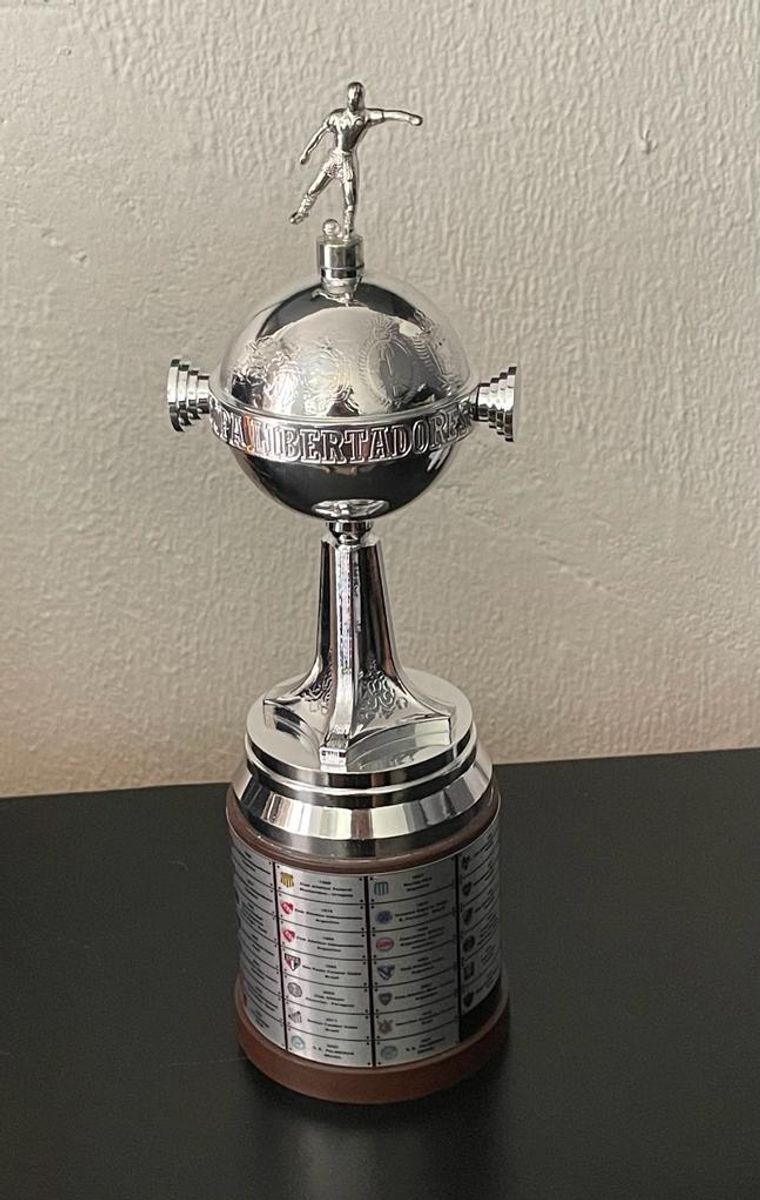 Troféu Taça Libertadores da América | Móvel p/ Casa Nunca Usado ...
