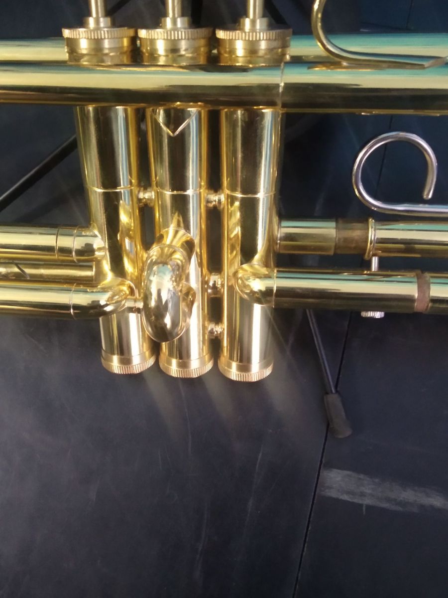 Trompete Weril em C | Item de Música Weril Usado 45542279 | enjoei
