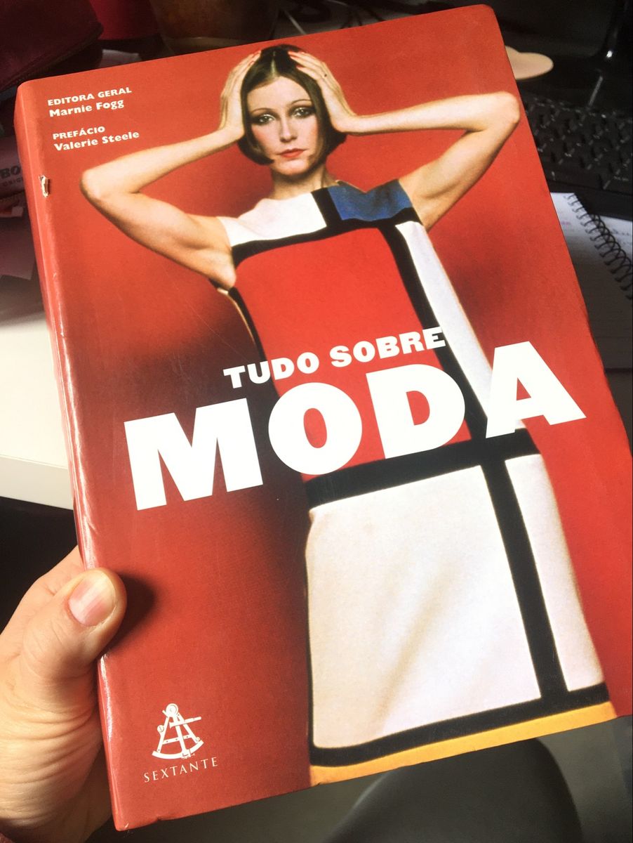 Tudo sobre Moda Book Livro | Livro Sextante Usado 77466750 | enjoei