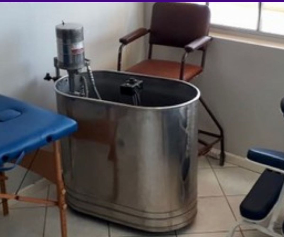 Turbilhão Carci para Membros Inferiores - Oportunidade | Móvel p/ Casa ... Turbilhão Carci para Membros Inferiores - Oportunidade | Móvel p/ Casa ...