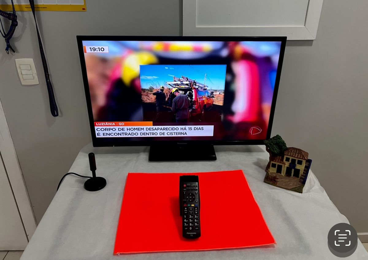 Tv 32 Polegadas Novíssima + Controle Original | TV e Display Samsung ...