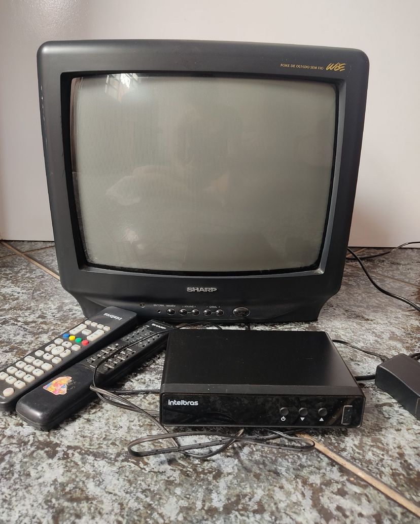 Tv Antiga Sharp 15 Polegadas + Conversor Digital Intelbras | TV e ...