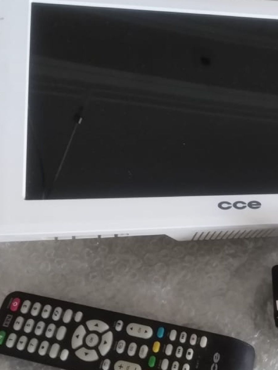 Tv Cce 10 Polegadas - Semi Nova | TV e Display Cce Usado 68965535 | enjoei