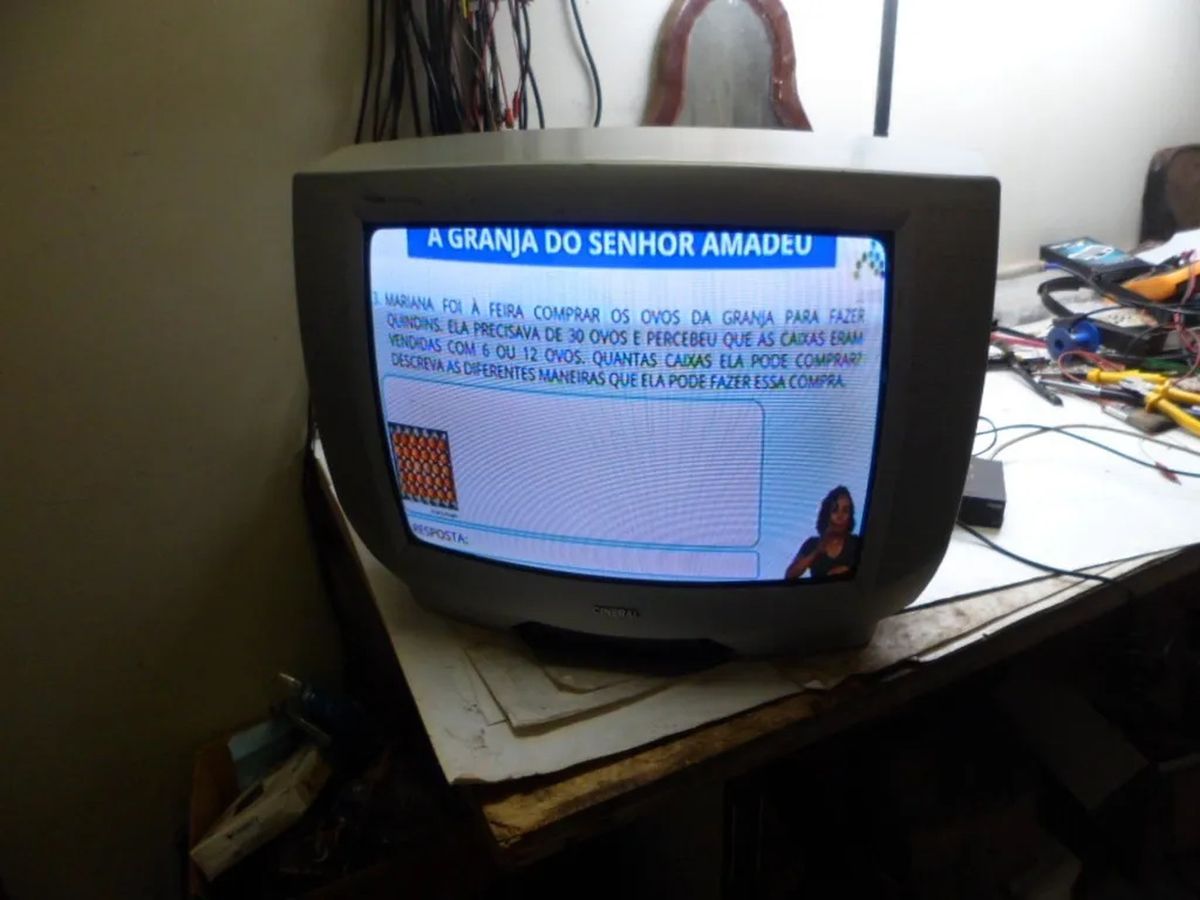 Tv de Tubo Cineral 20 Polegadas Usada Leia O Anuncio | Móvel p/ Casa Tv De Tubo Cineral 20 Poltv ...