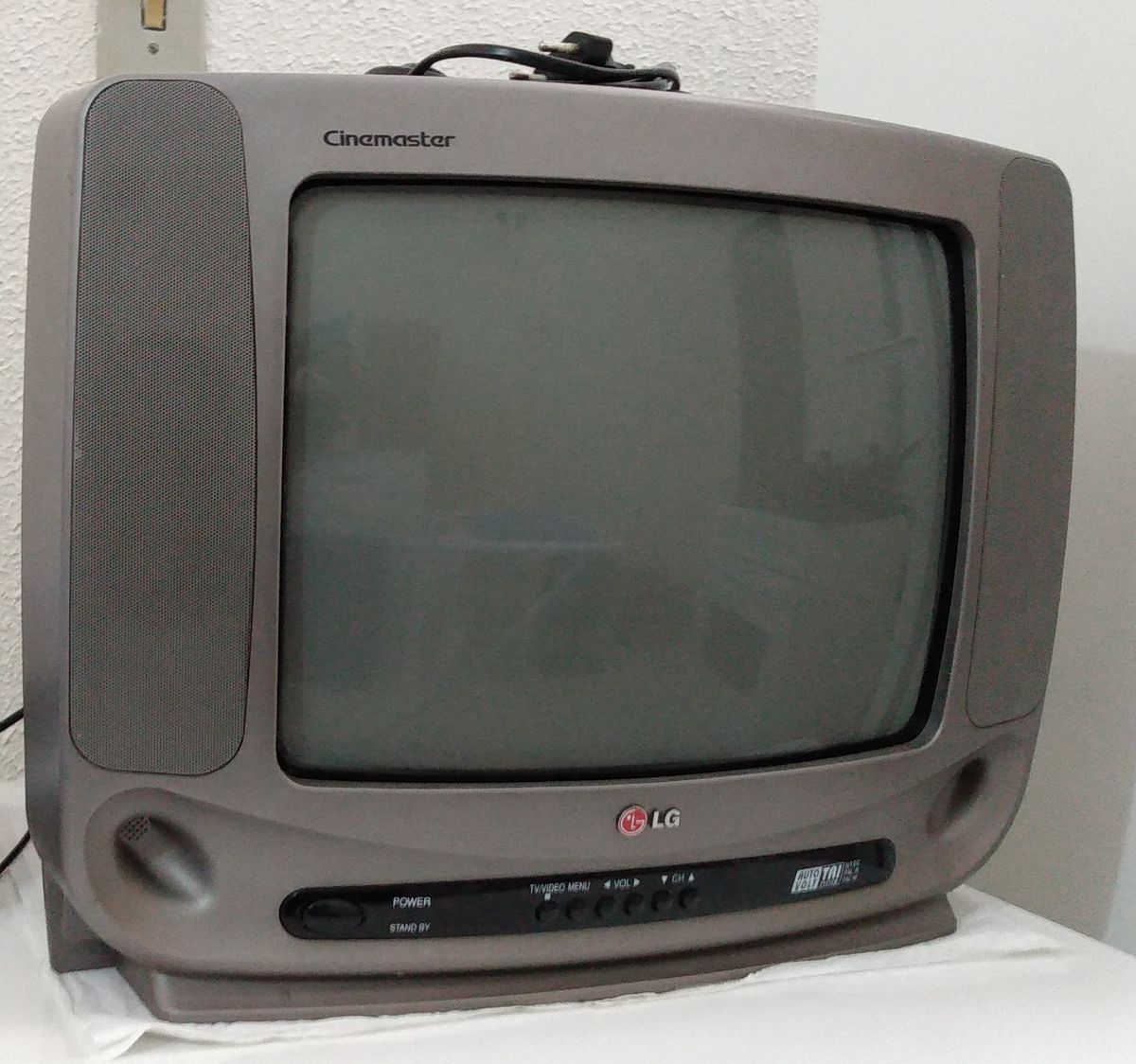 Tv Lg 20" Cinemaster de Tubo | TV e Display Lg Usado 73680023 | enjoei