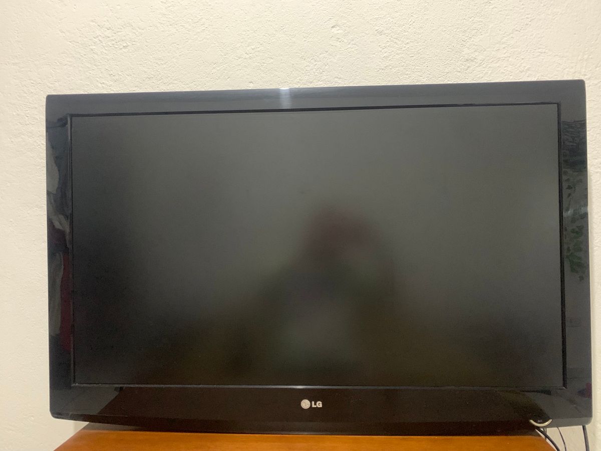 Tv Lg 42 Polegadas. | Móvel Lg Usado 83966737 | enjoei