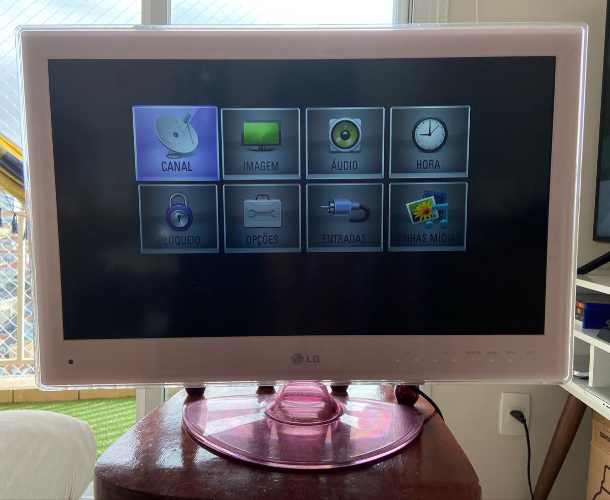 Tv/monitor Lg Rosa | TV e Display Lg Usado 48178288 | enjoei