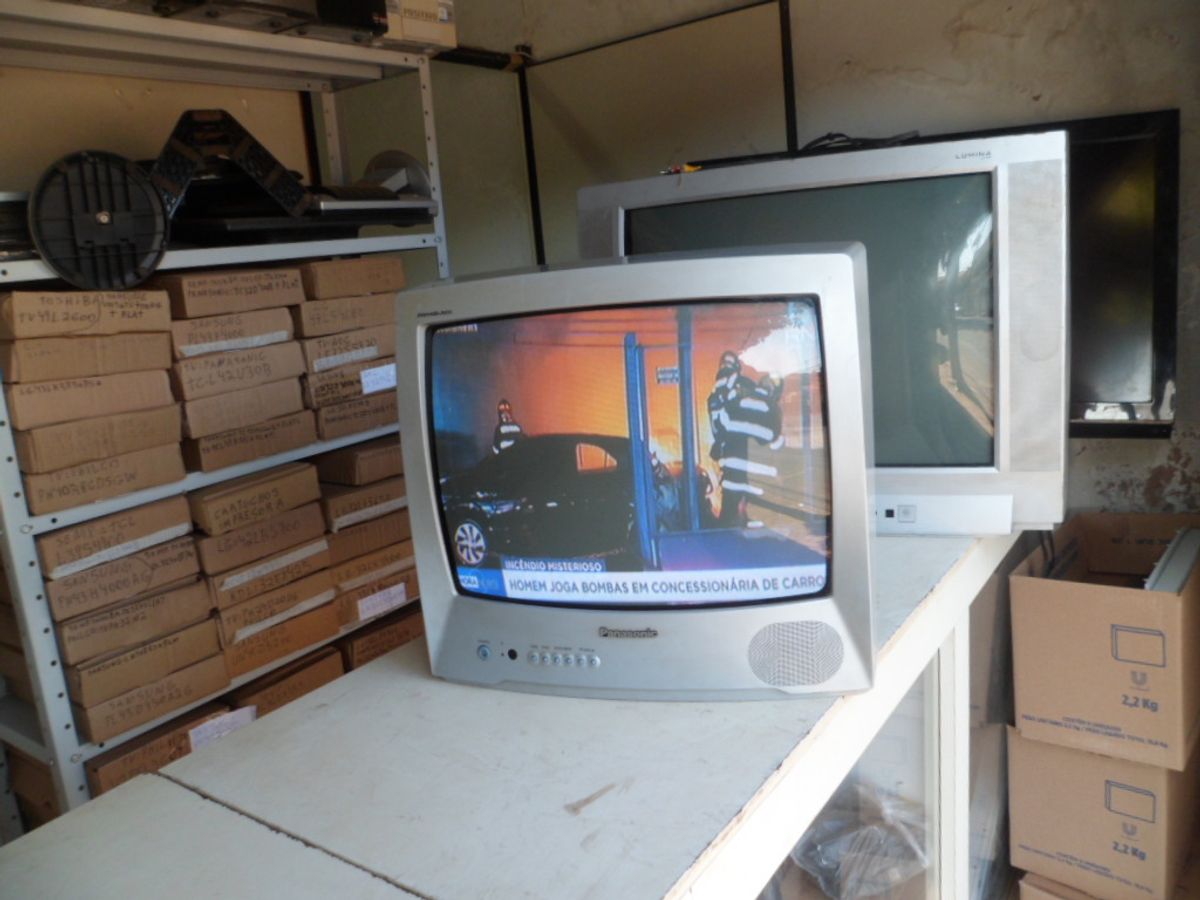 Tv Panasonic 20 Tubo Polegadas sem Controle Leia Anuncio | Item Info ...