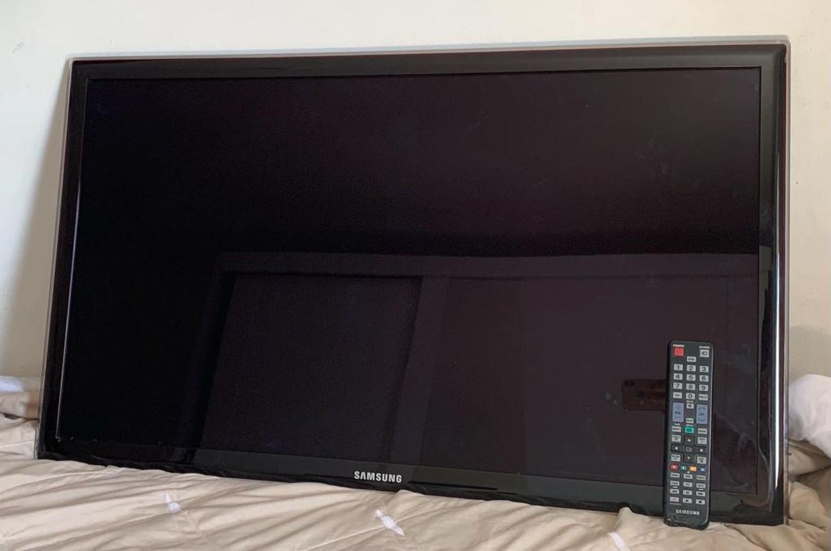 Tv Samsung 40 Polegadas Led Full Hd Smart Tv ( Quebrada ) | TV e ...