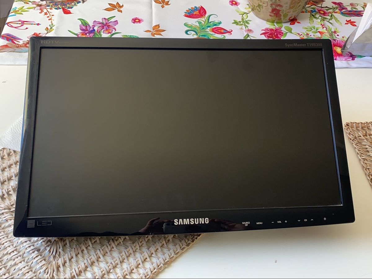 Tv Samsung Led 19 Polegadas (não Smart) | TV e Display Samsung Usado ...