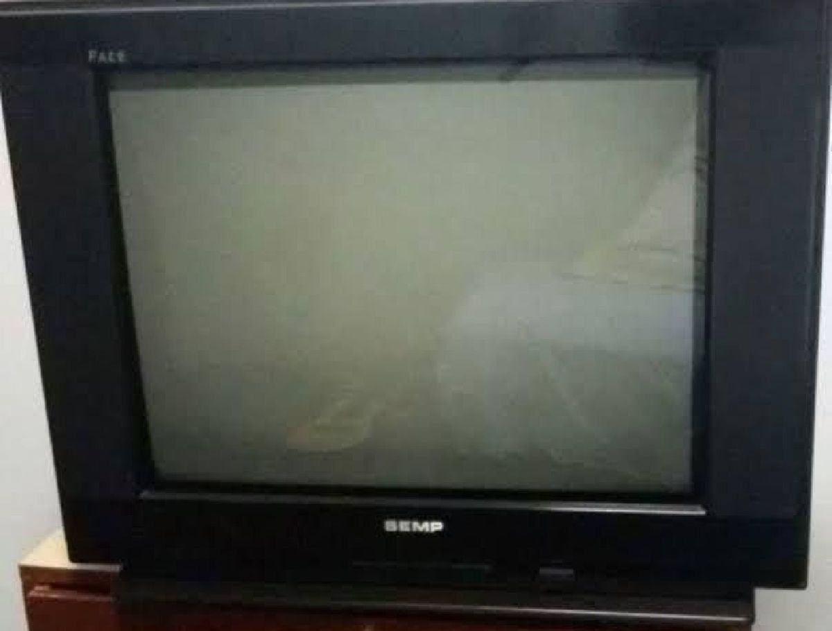 Tv Semp 33 Polegadas 100%funcionando | Eletrodoméstico Semp Nunca Usado ...