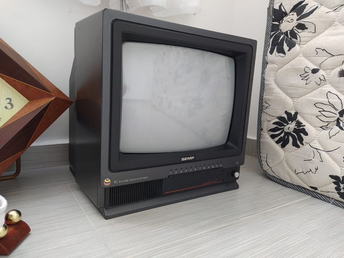 Tv Semp Antiga Ic In Line Gin System Weekend Televisão 14 Polegadas | Produto Vintage e Retro ...