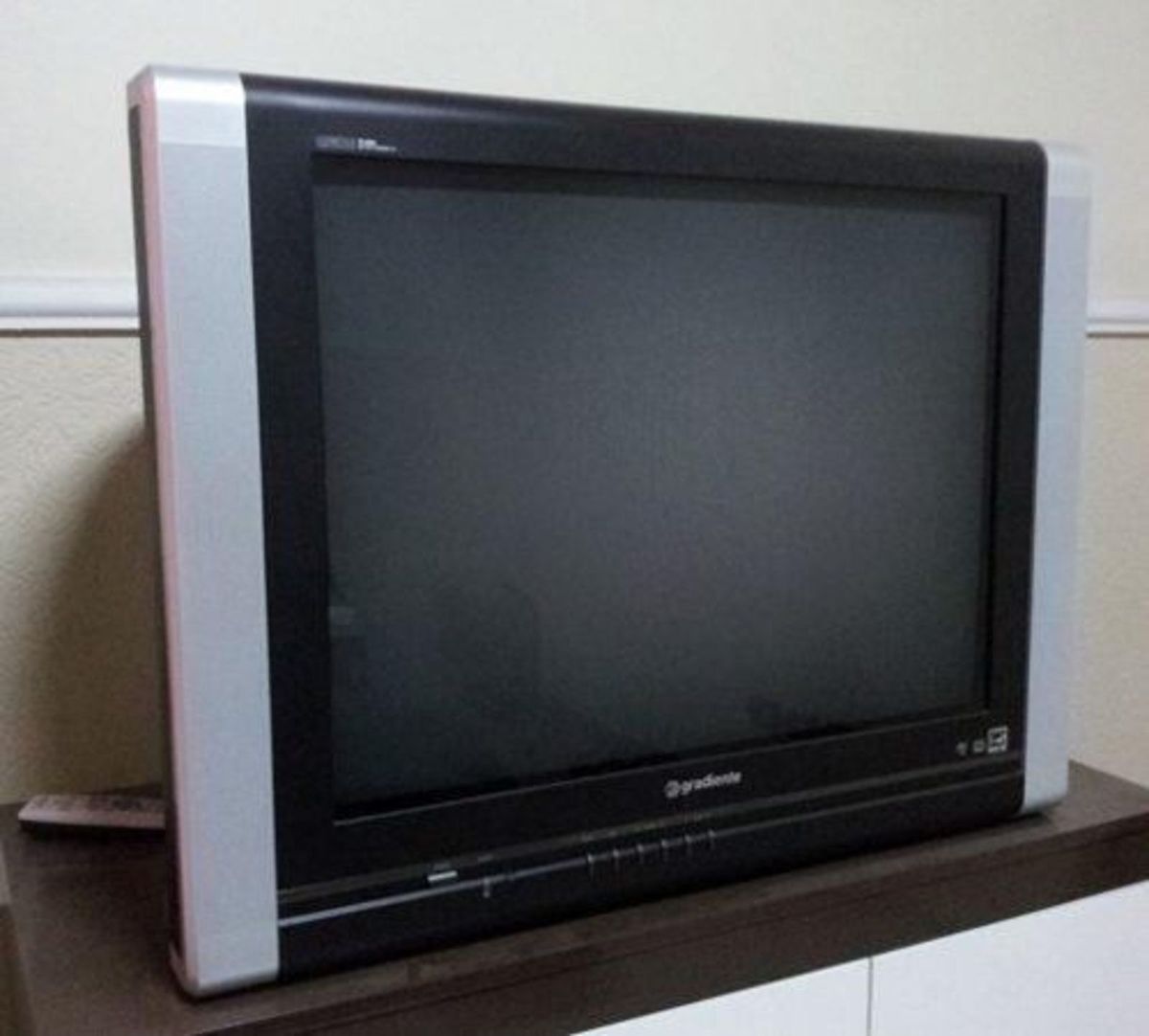 Tv Tela Plana 29 Polegadas Gradiente Estado de Nova | TV e Display ...