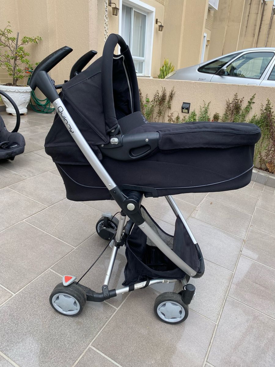 Um Bebê Conforto, Carrinho Quinny Zapp Xtra, Moisés Adaptado Ao ...