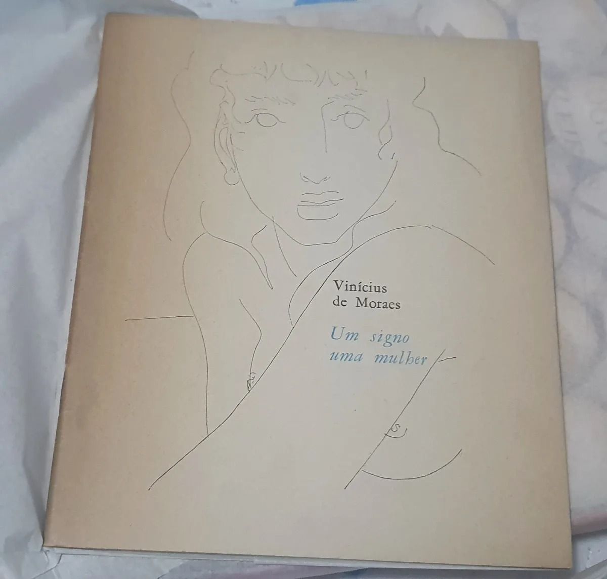 Um Signo Uma Mulher - Vinicius de Moraes, Dinamene | Livro Usado 74136514 | enjoei