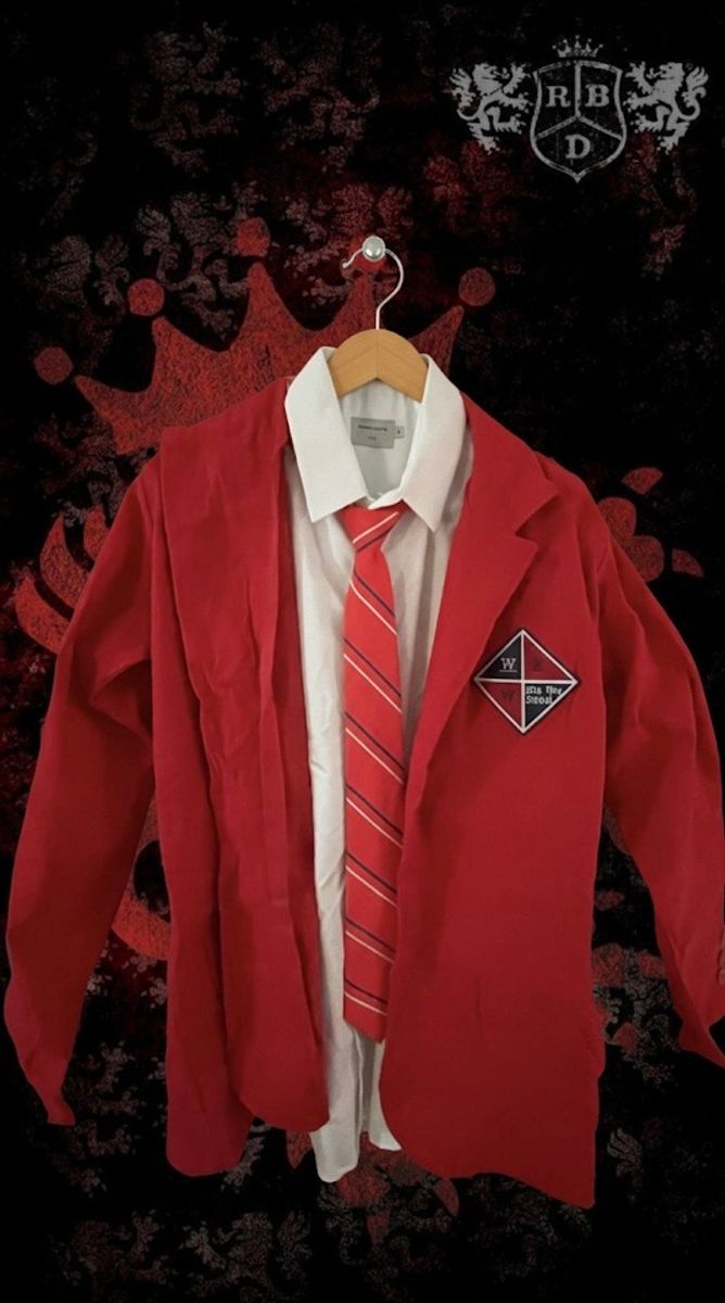 Uniforme Elite Way School- Rebelde Rbd + Brindes | Item de Música Rbd ...