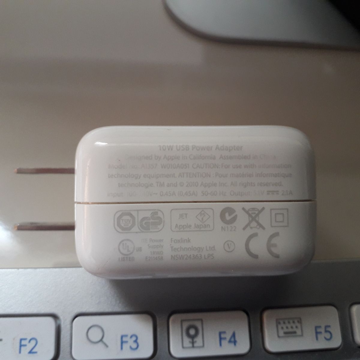 Usb Power Adapter 10w | Iphone Apple Usado 59040895 | enjoei