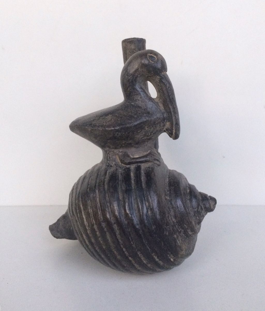 Vaso Cerimonial Huaco com Ave em Cerâmica Mochica | Item de Decoração ...